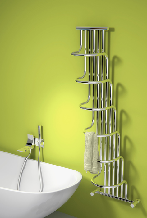 GIADA 563mm Wide 1500mm High Chrome Designer Radiator